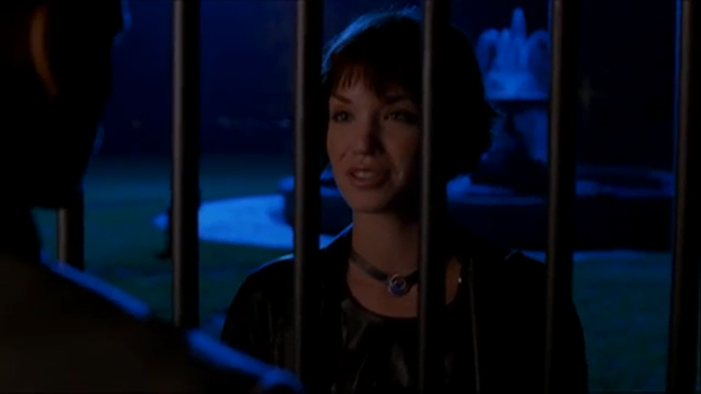 Huntress-Word’s Out On The Murdered Goon! – Casual Comix Critique